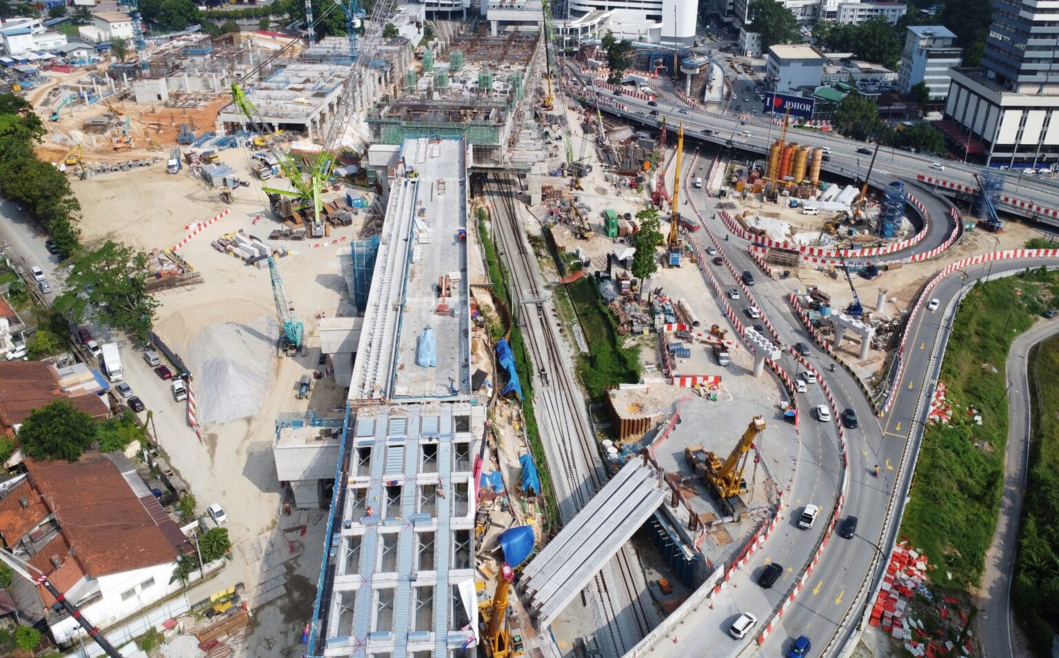 CIVIL ENGINEERING & BUILDING CONSTRUCTION | Gadang Holdings Berhad